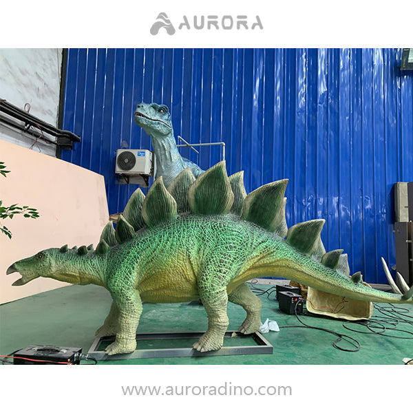 Moving Dinosaur Sculpture in Canada Dino Park