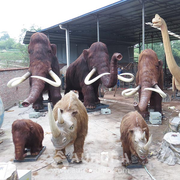 Animatronic Mammoth Prehistoric Animal Exhibition